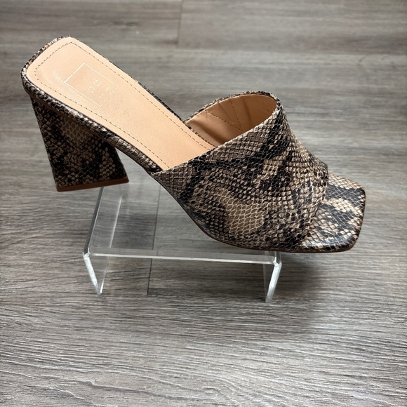 ShuShop | Shoes | Shushop Snakeskin Block Heels | Poshmark